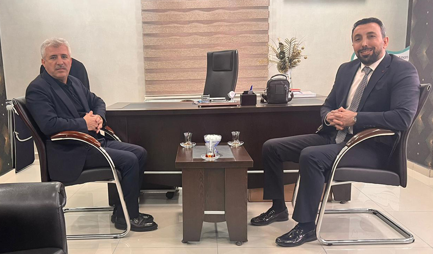 AK Parti aday adayı Ekmen, ziyaret turunda - BATMAN ÇAĞDAŞ GAZETESİ