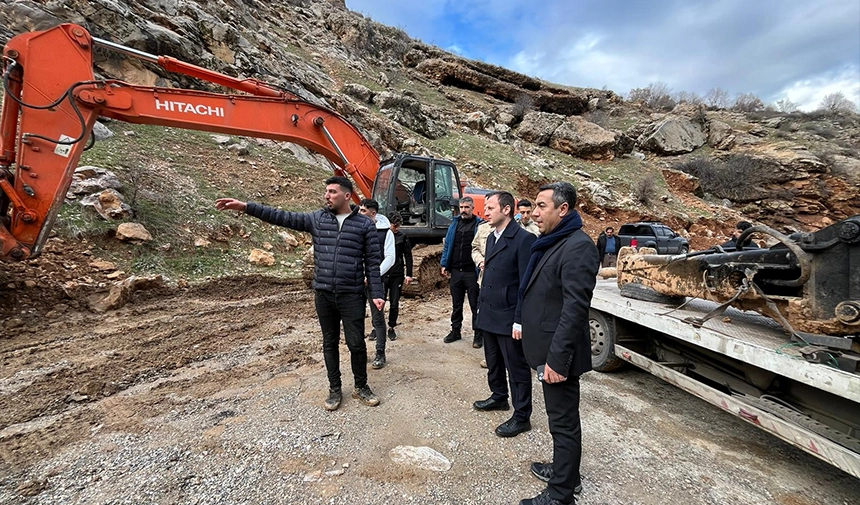 İKİ KÖY ARASINA YENİ YOL AÇILIYOR - BATMAN ÇAĞDAŞ GAZETESİ