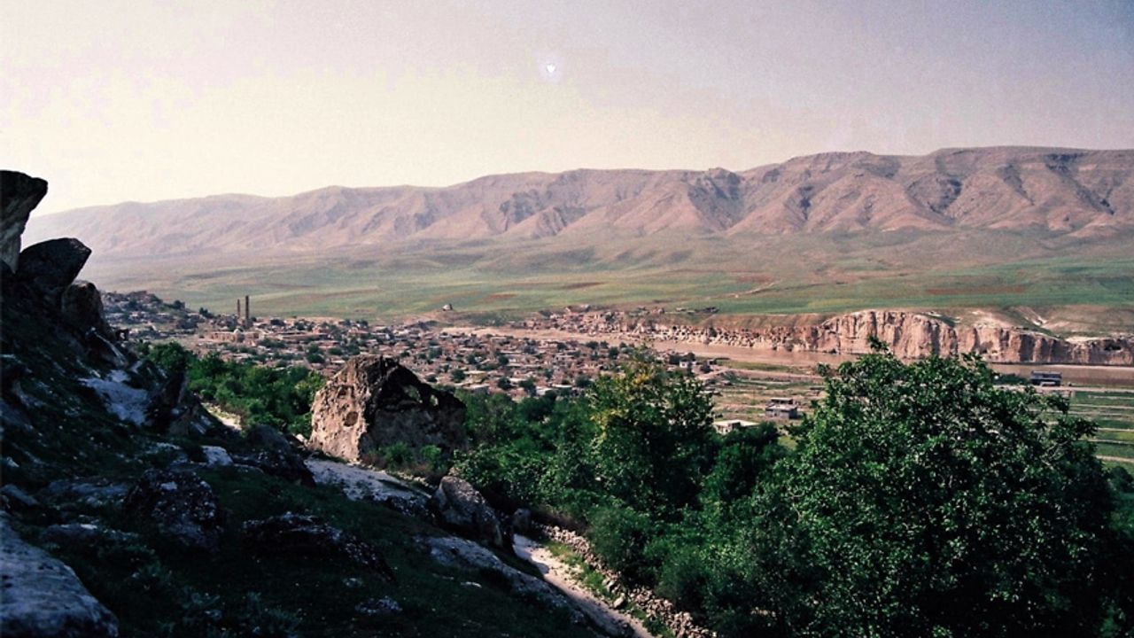 ESKİ HASANKEYF BÖYLEYDİ - BATMAN ÇAĞDAŞ GAZETESİ